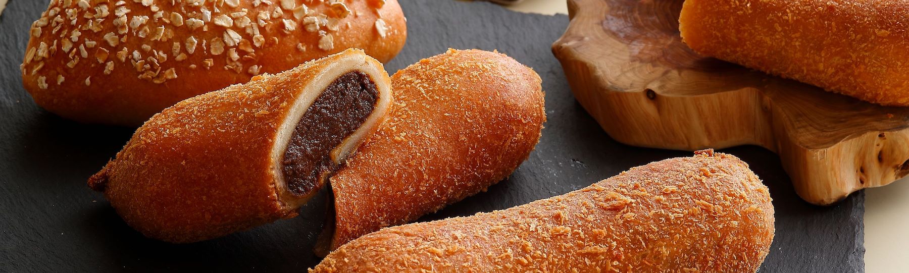 Curry Bread | Pastry & Bakery GGCo. | Tokyo Marriott Hotel